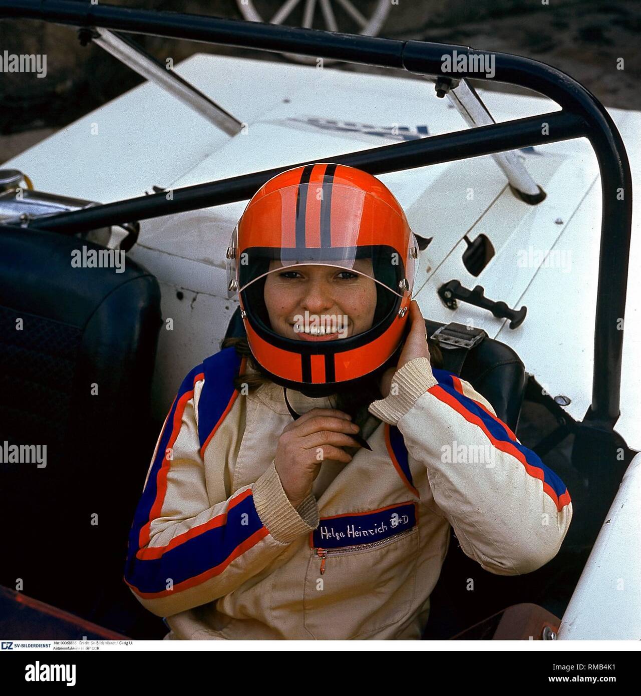 Woman racing driver hi-res stock photography and images - Alamy