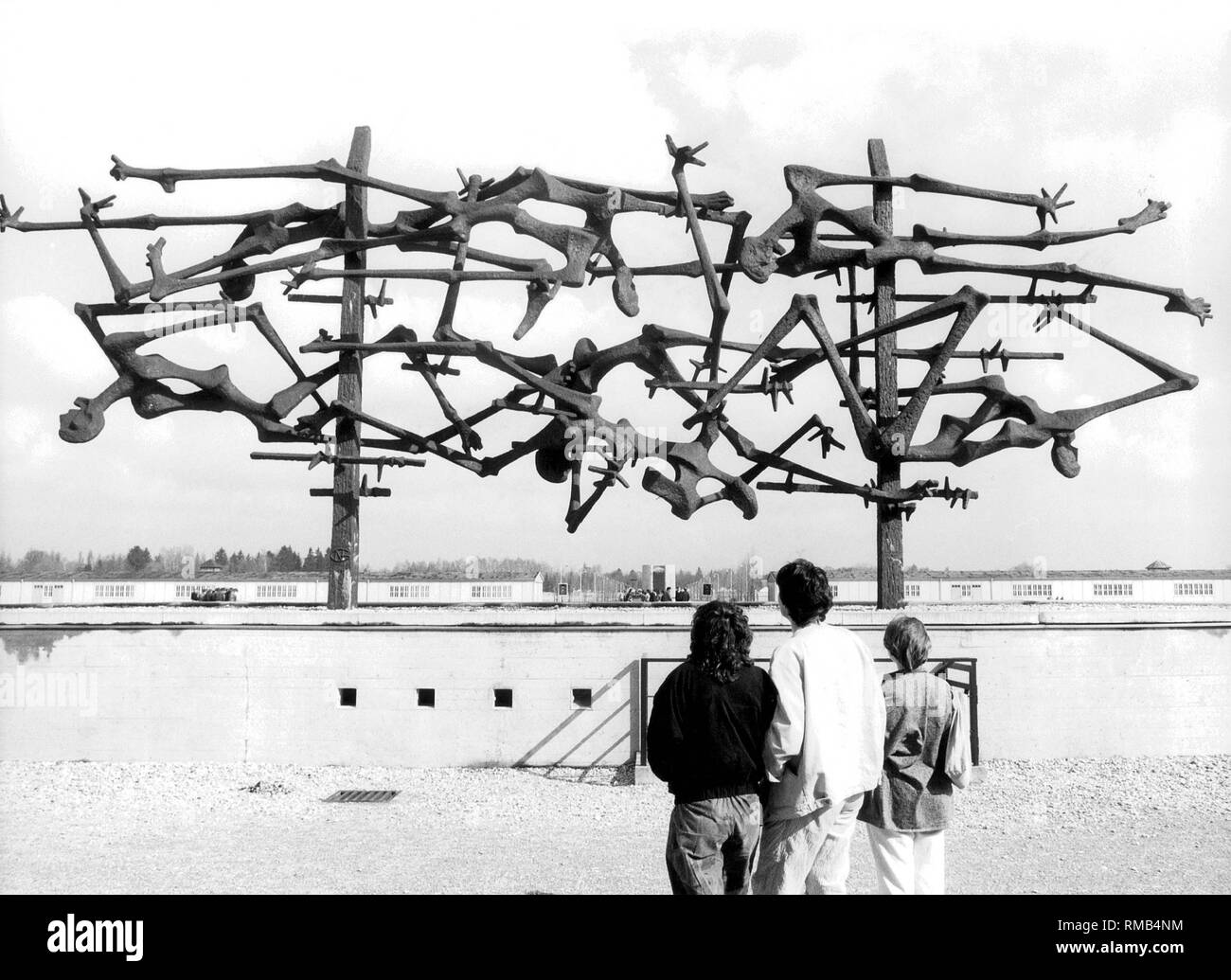 Dachau concentration camp memorial hi-res stock photography and images ...