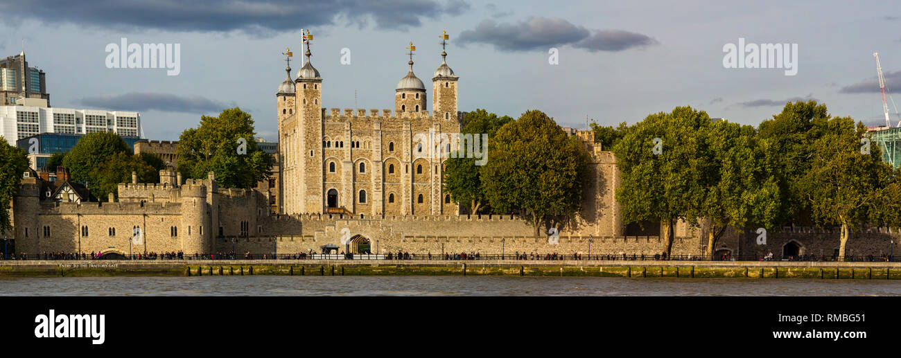 Tower of London castle Stock Photo - Alamy
