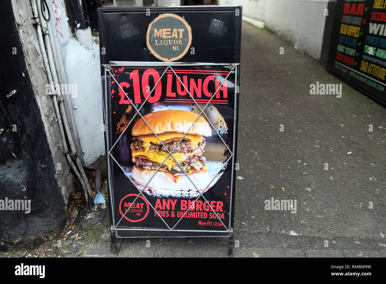 Fast food burger sign offer picture by Gavin Rodgers/ Pixel8000 Stock Photo - Alamy