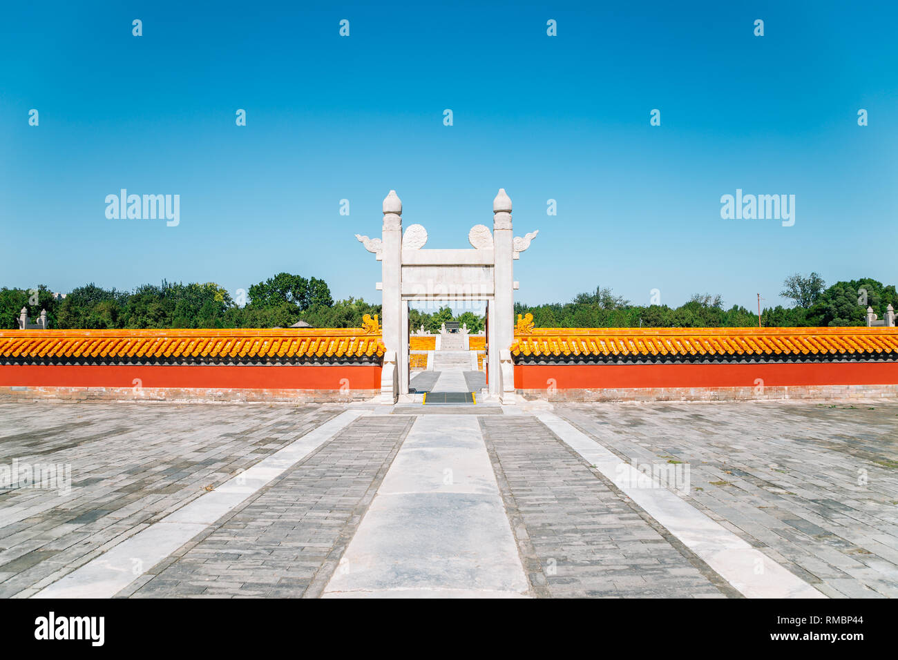 Temple of Earth, Ditan Park in Beijing, China Stock Photo - Alamy