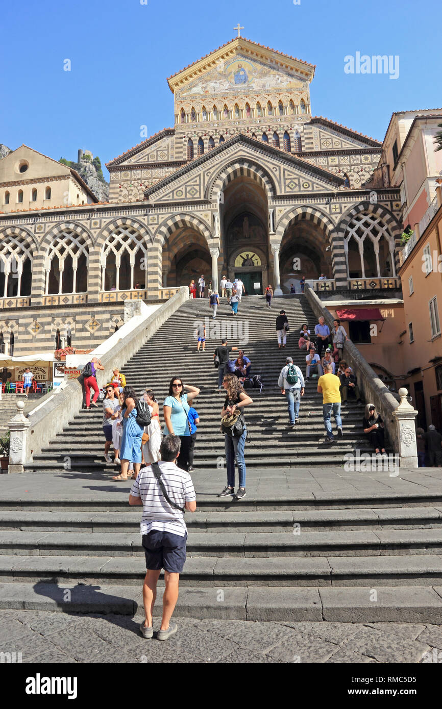 Amalfi cathedral steps hi-res stock photography and images - Alamy