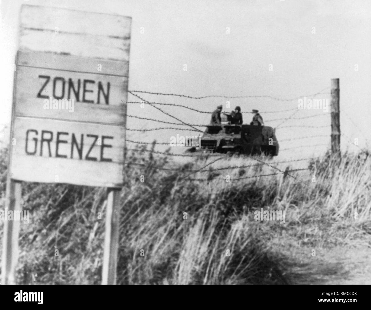 Soviet zone army hi-res stock photography and images - Alamy