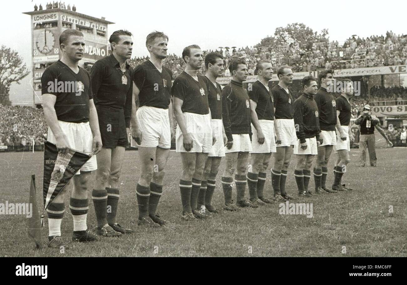 The Hungarian national team in the stadium of Bern before the game ...