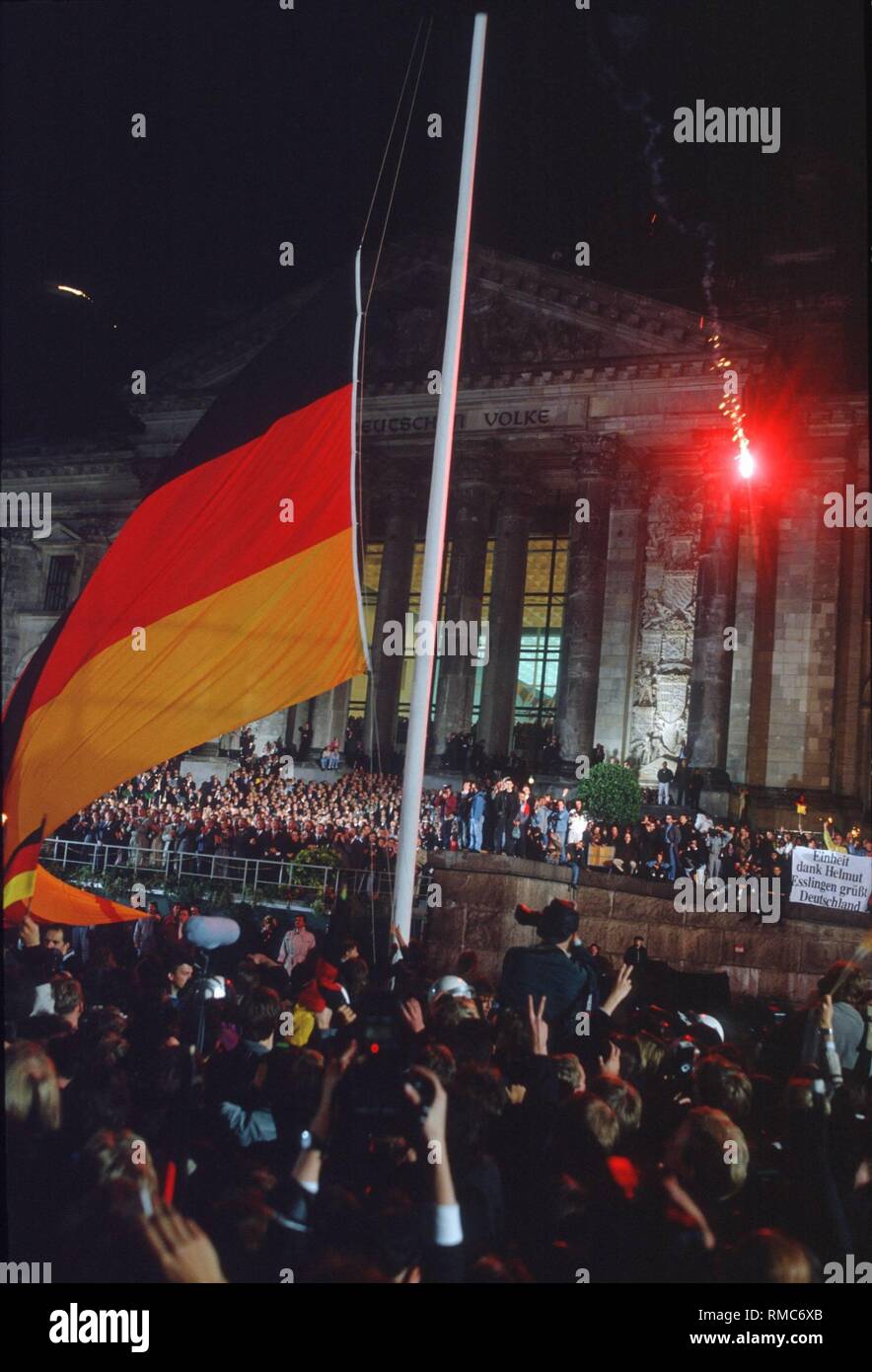 Black red gold flag hi-res stock photography and images - Alamy
