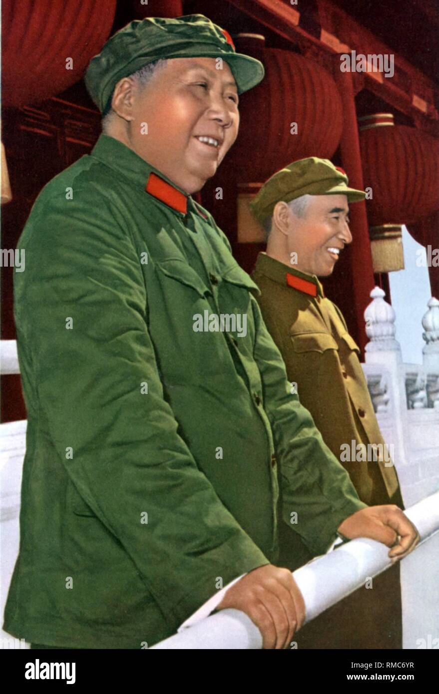 Mao zedong propaganda hi-res stock photography and images - Alamy