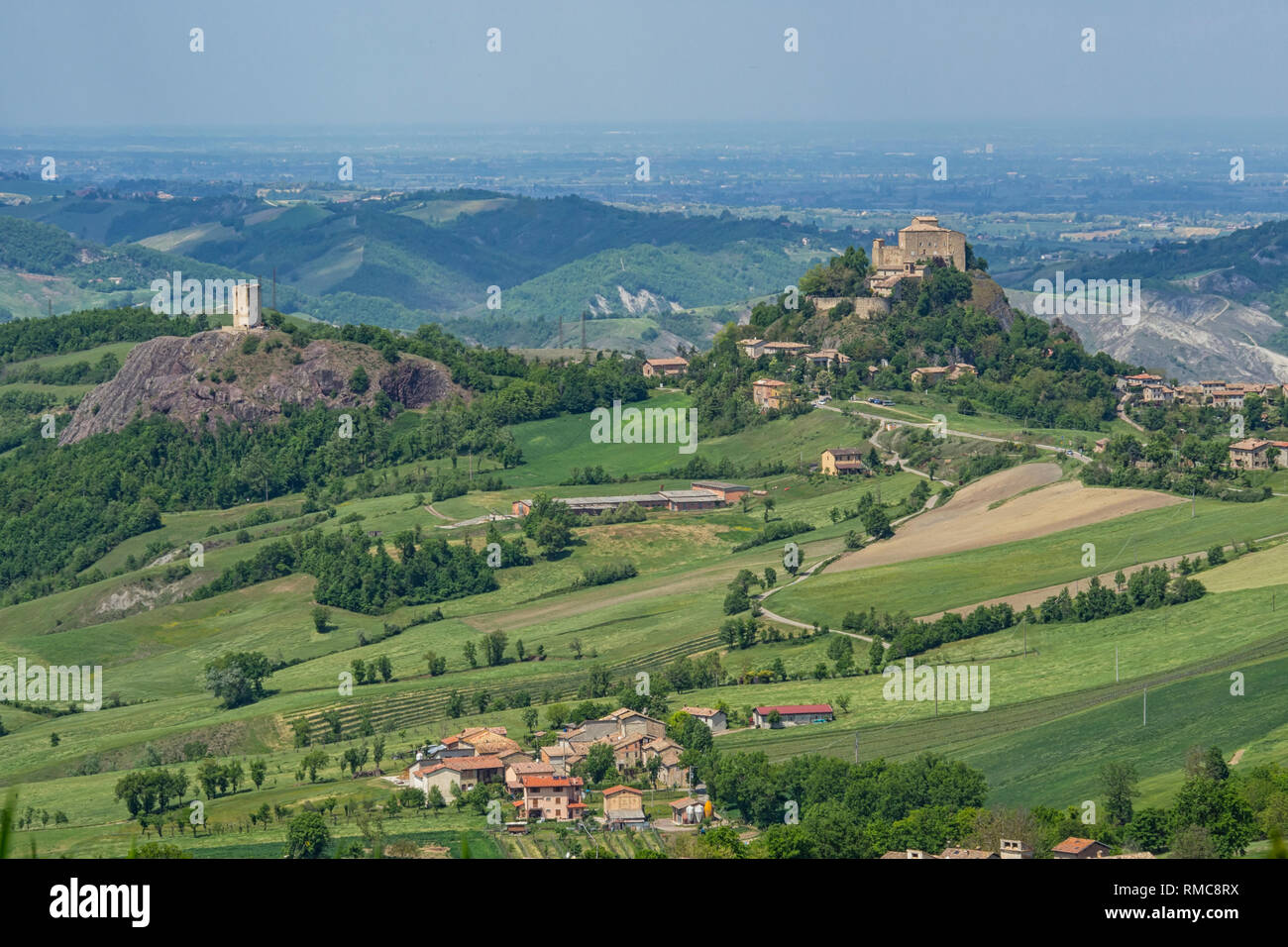 Rossena and Canossa castle in Emilia Romagna Stock Photo - Alamy