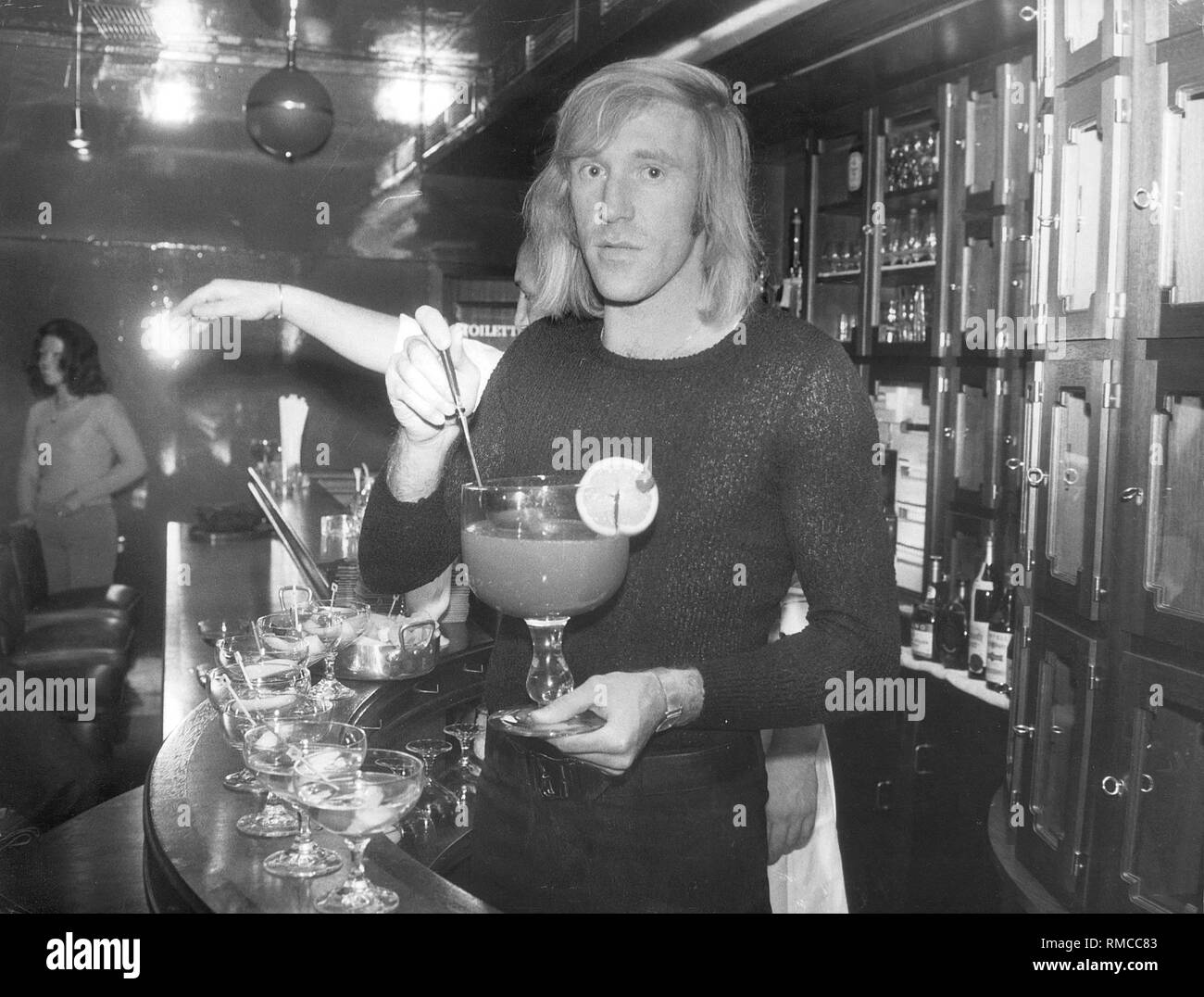 The former international soccer player Guenter Netzer has opened his ...