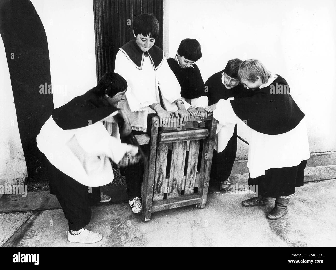 Holy thursday tradition Black and White Stock Photos & Images - Alamy