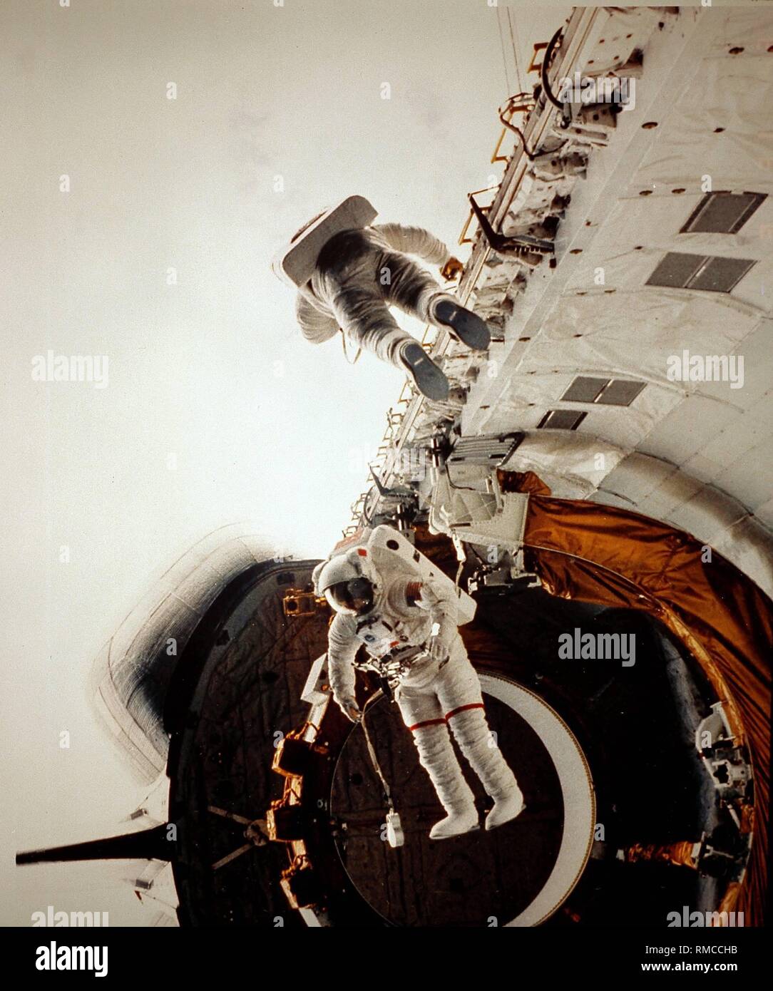 Space shuttle challenger 1983 hi-res stock photography and images - Alamy