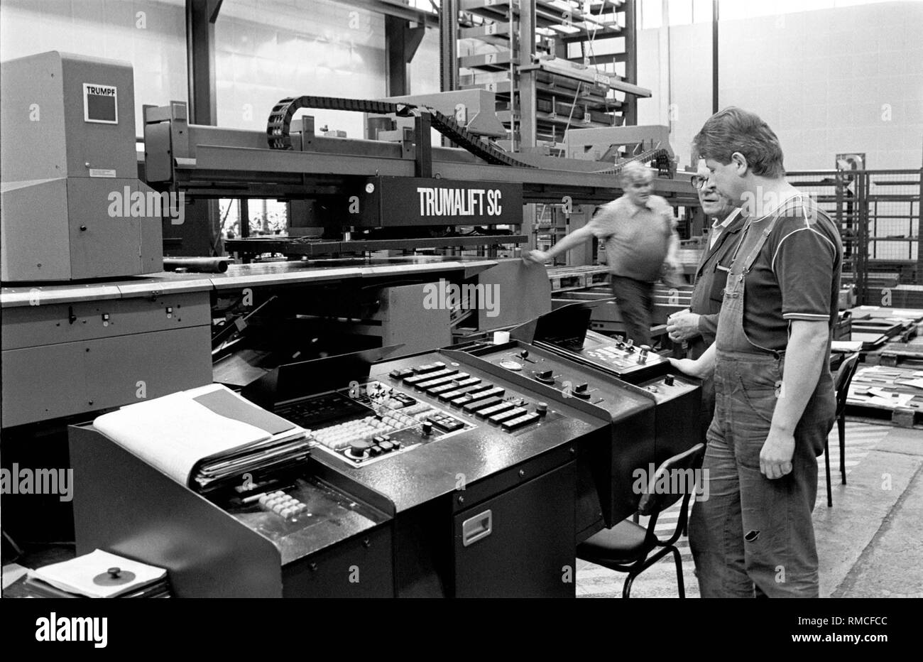 Werkzeugmaschinenkombinat hi-res stock photography and images - Alamy