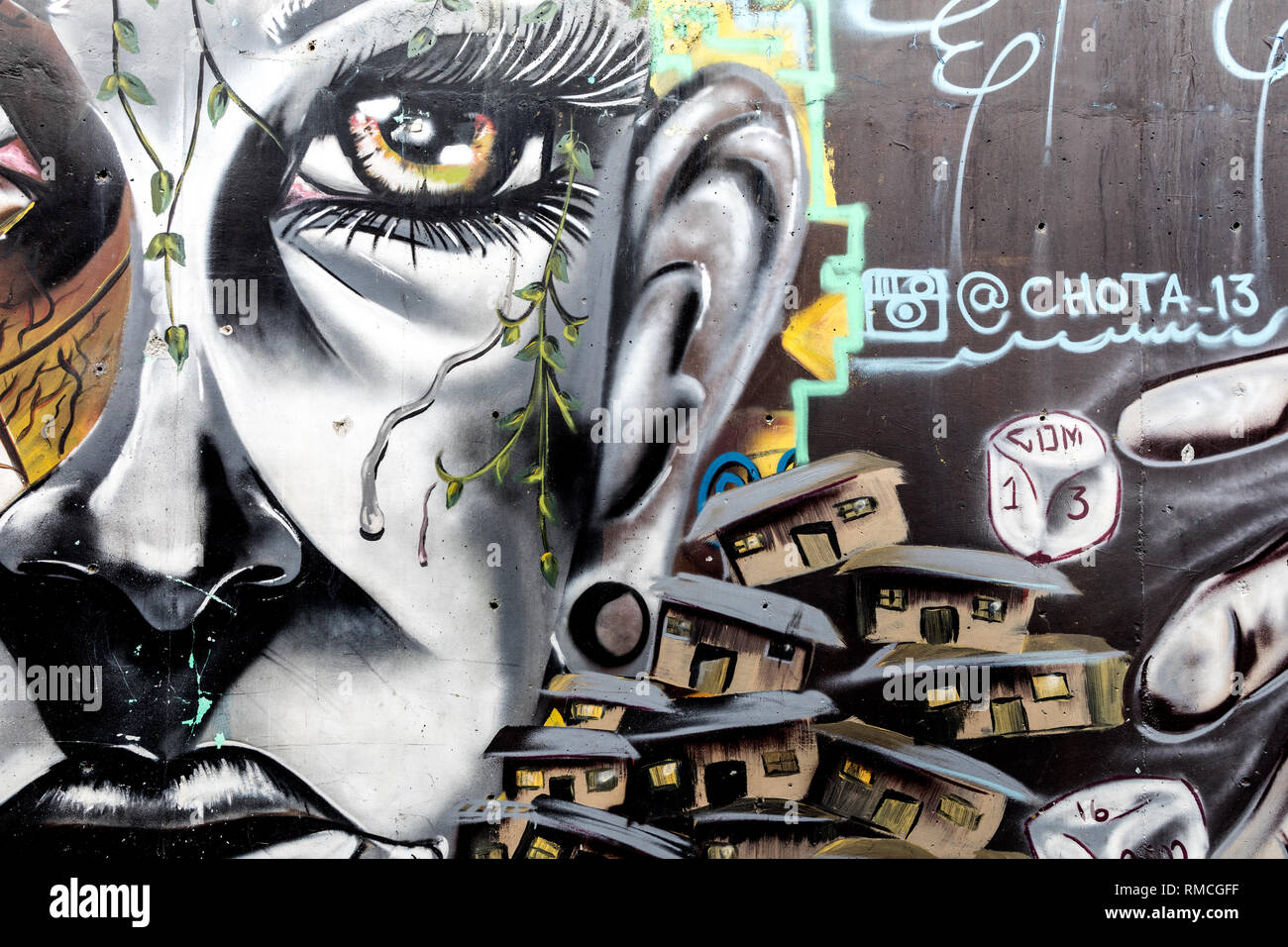 Graffiti in colombia hi-res stock photography and images - Alamy