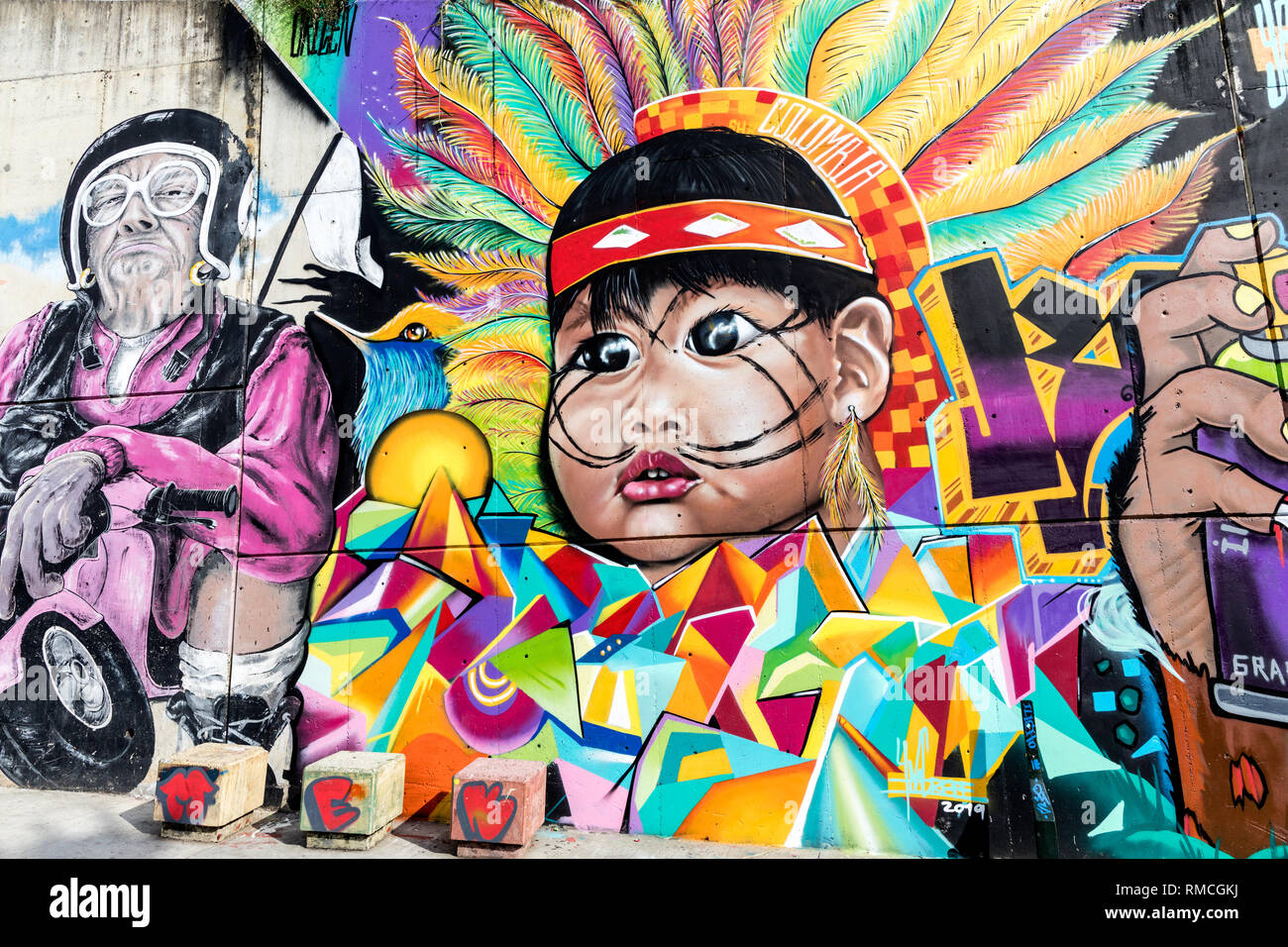 Graffiti in colombia hi-res stock photography and images - Alamy