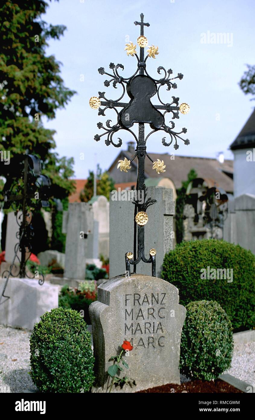 Franz marc kandinsky hi-res stock photography and images - Alamy