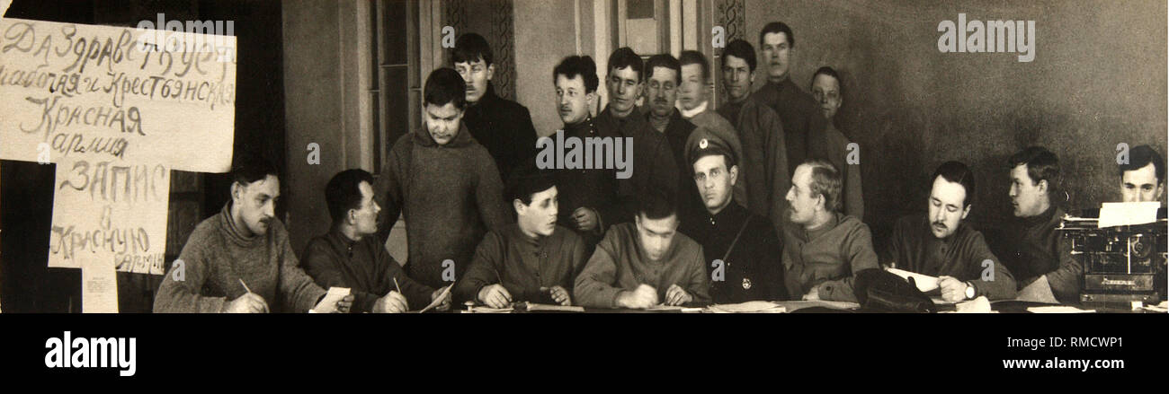 Red army civil war hi-res stock photography and images - Alamy