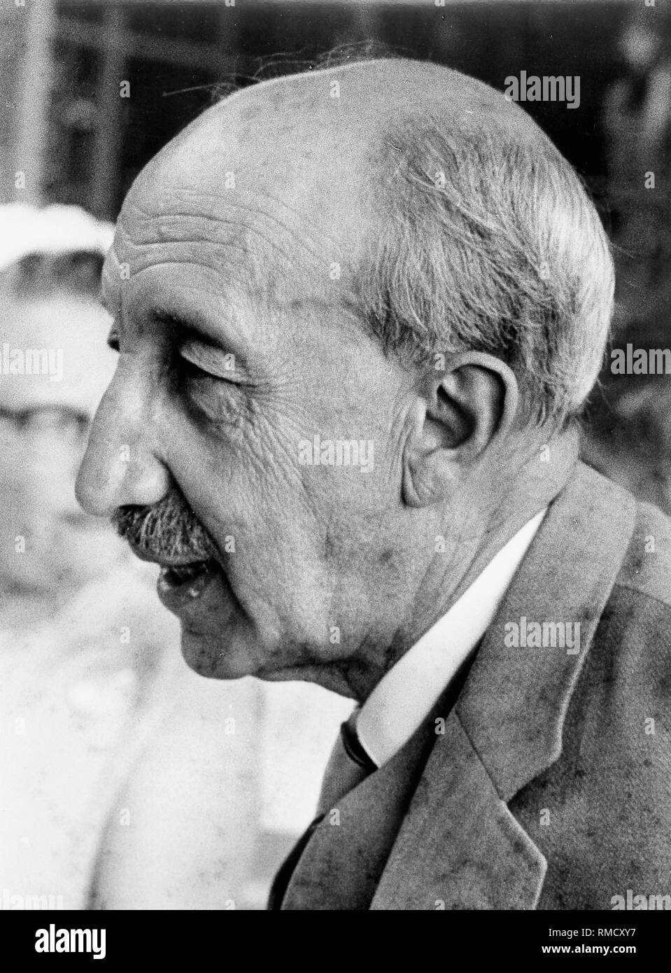 Nobel prize for chemistry 1958 hi-res stock photography and images - Alamy