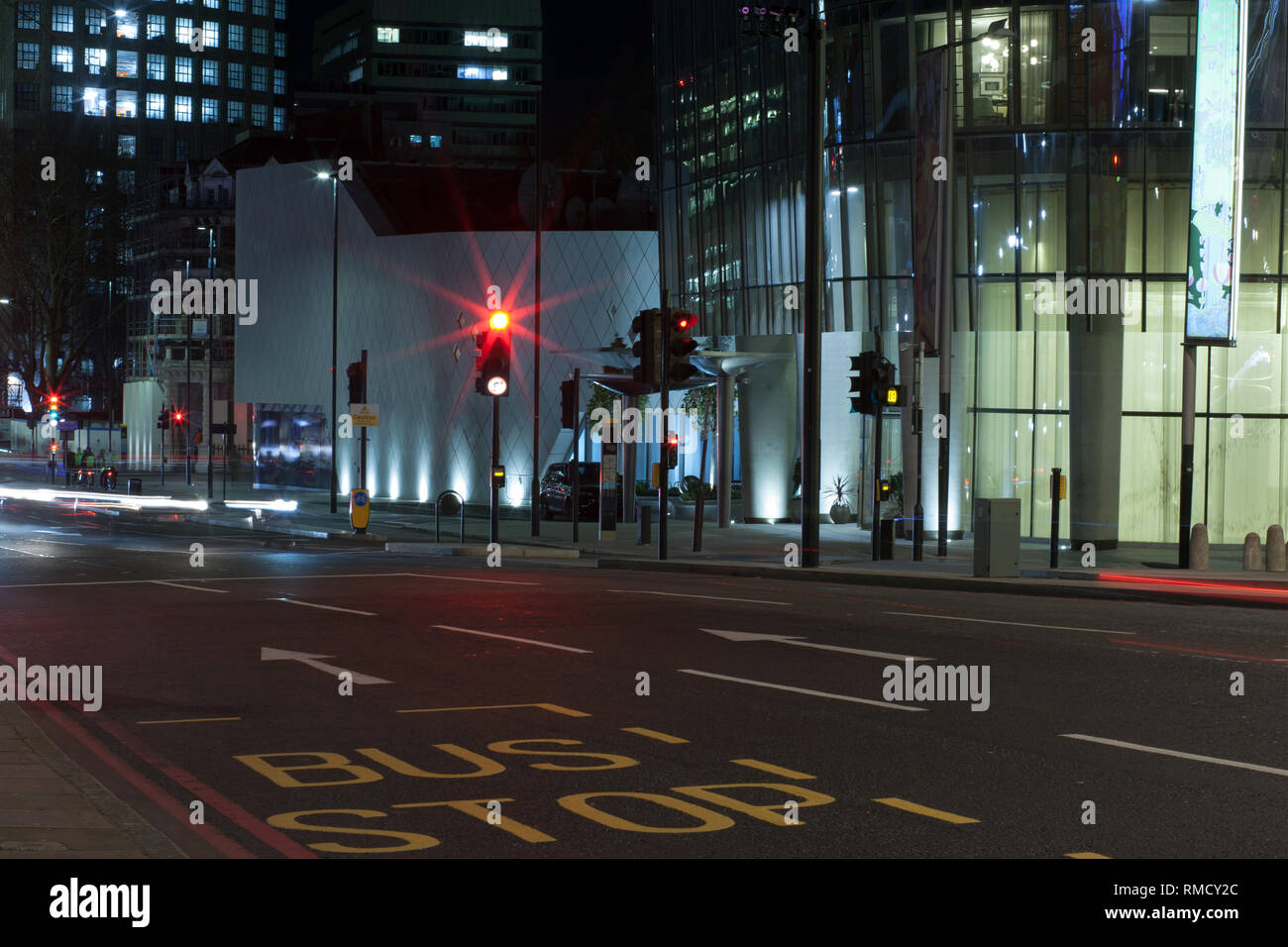London city street at night Stock Photo - Alamy