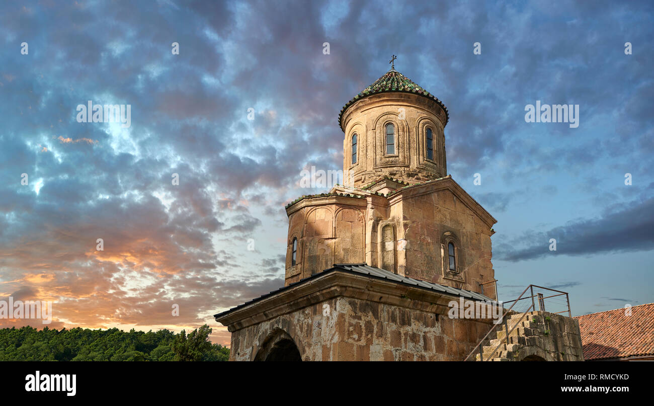 Medieval monastic architecture hi-res stock photography and images - Alamy
