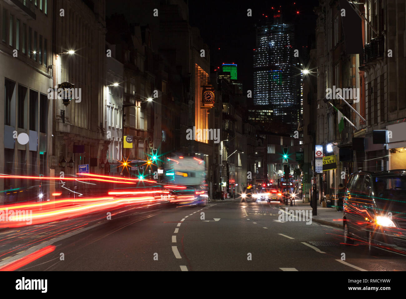 Traffic on fleet street in london hi-res stock photography and images ...