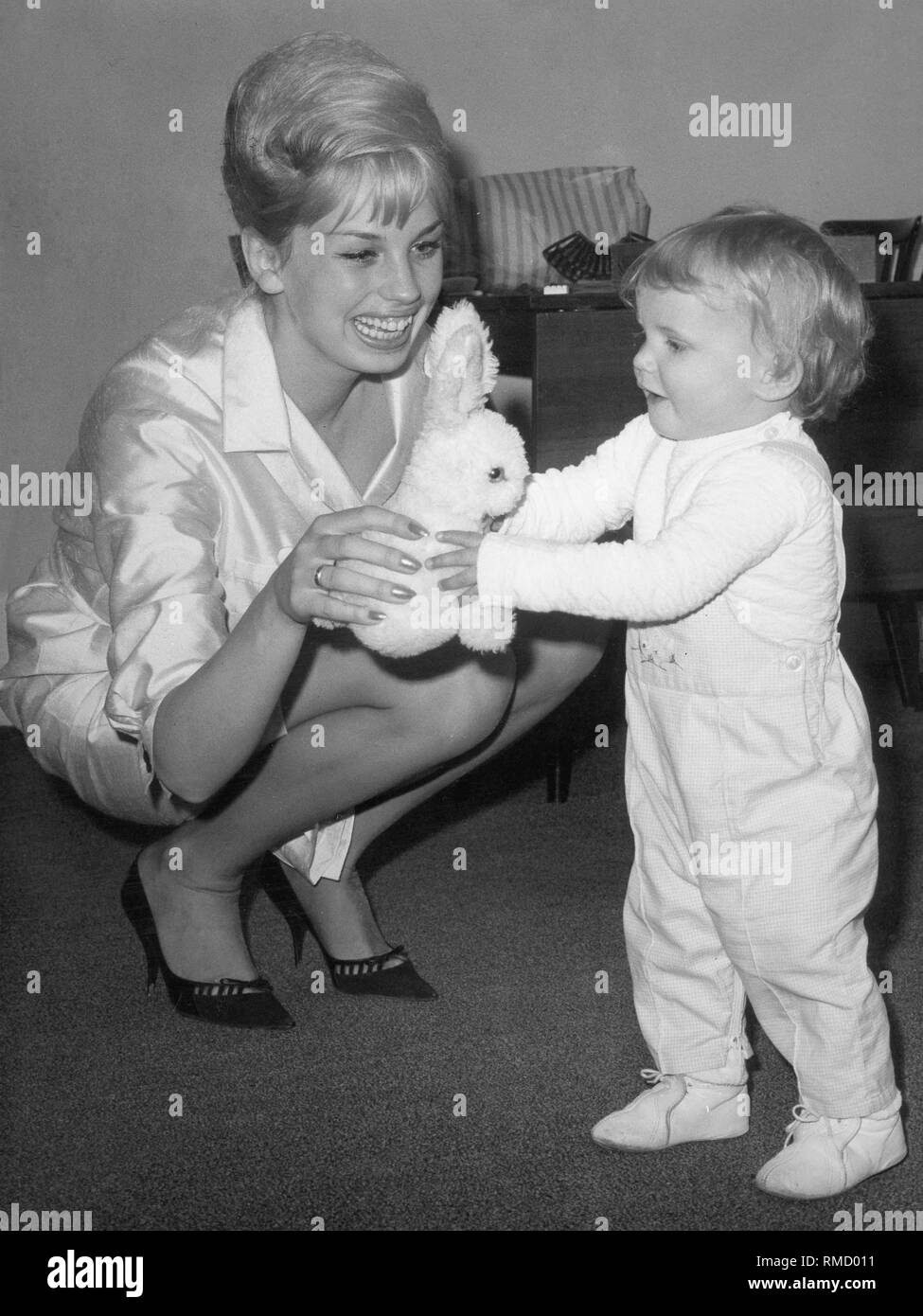 German Actress 1964 High Resolution Stock Photography and Images - Alamy