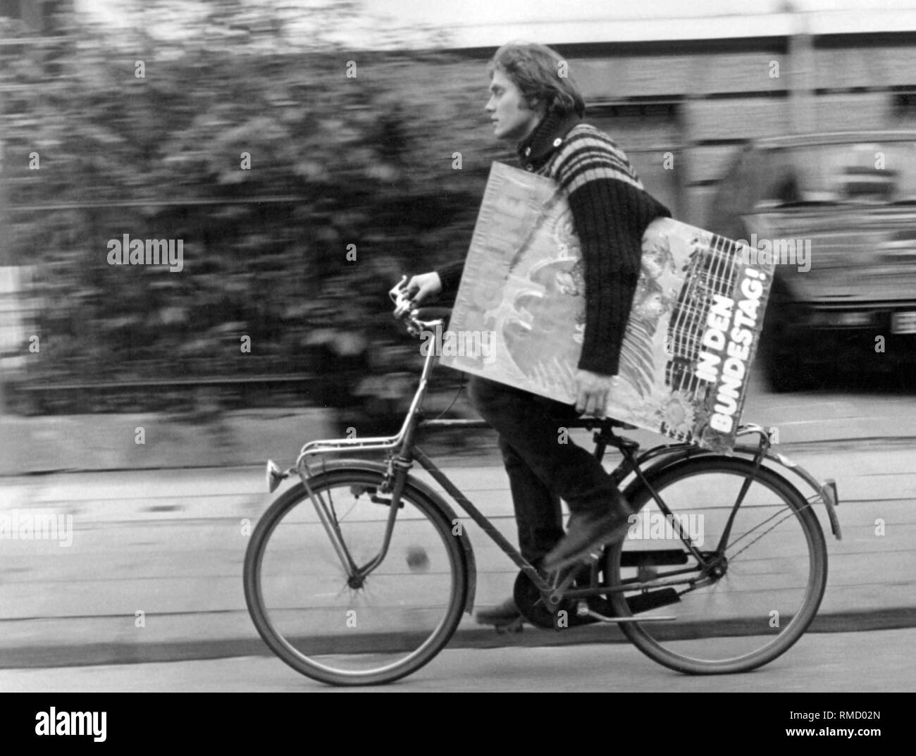 During the federal election campaign in 1983, a member of the Greens is ...