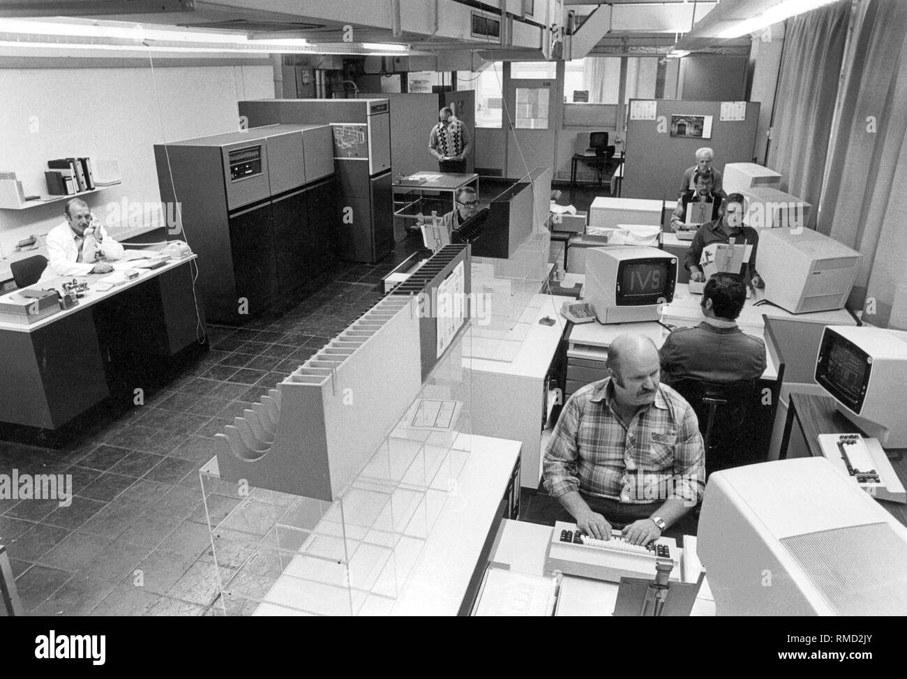 Working on Digiset phototypesetting machines during the IVS text ...