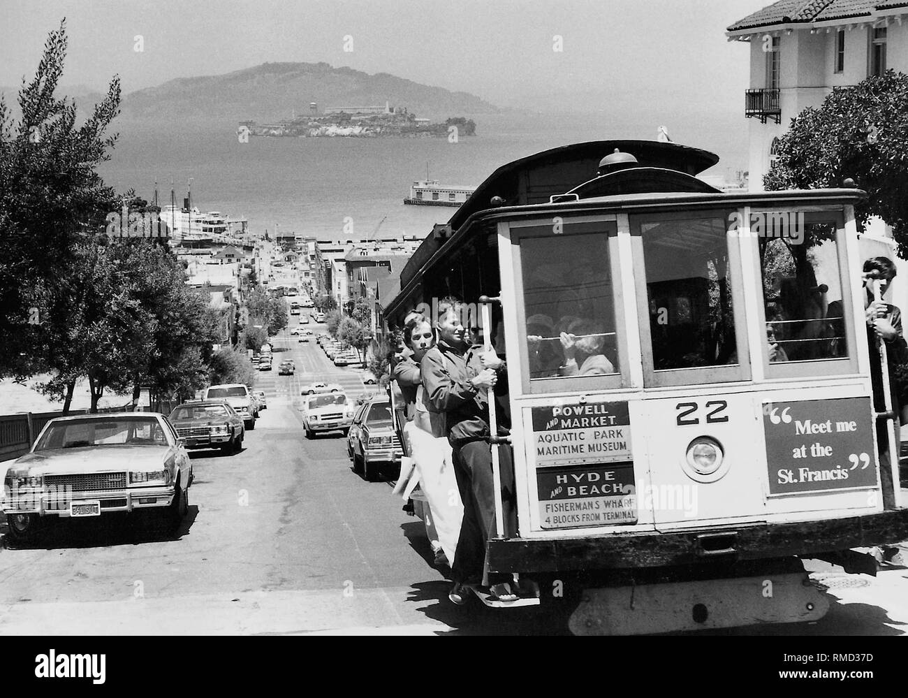 San francisco alcatraz cable car Black and White Stock Photos & Images ...