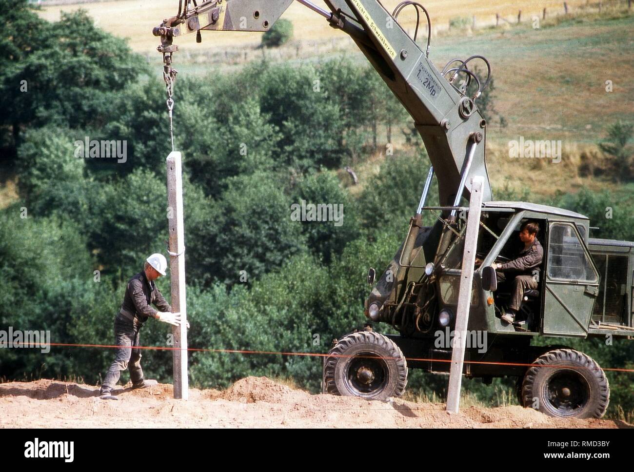 Construction work on the expansion of the border fortifications in ...