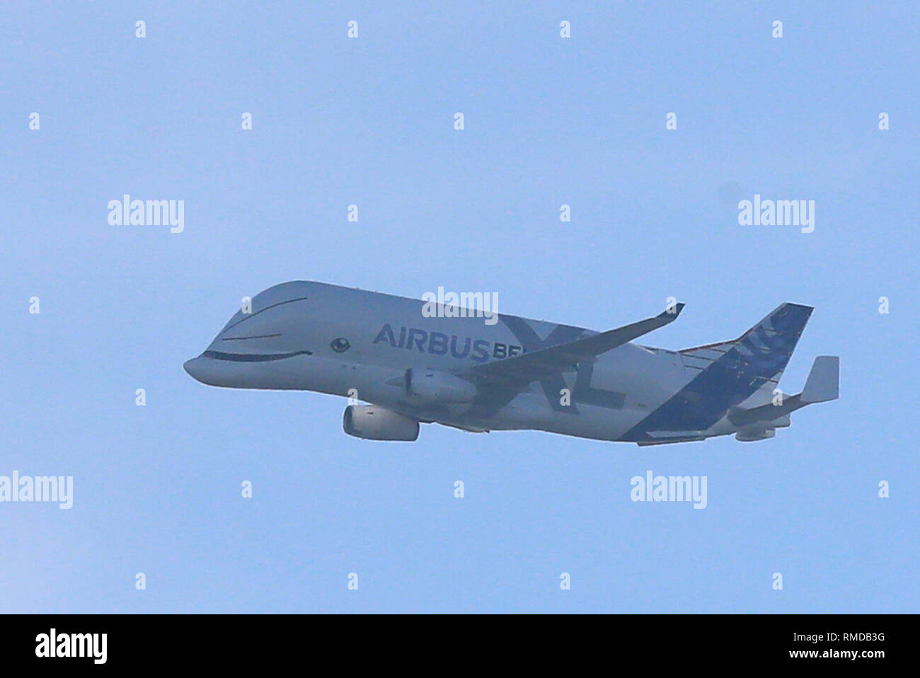 Airbus' BelugaXL super-transporter aircraft arrives at Hawarden ...