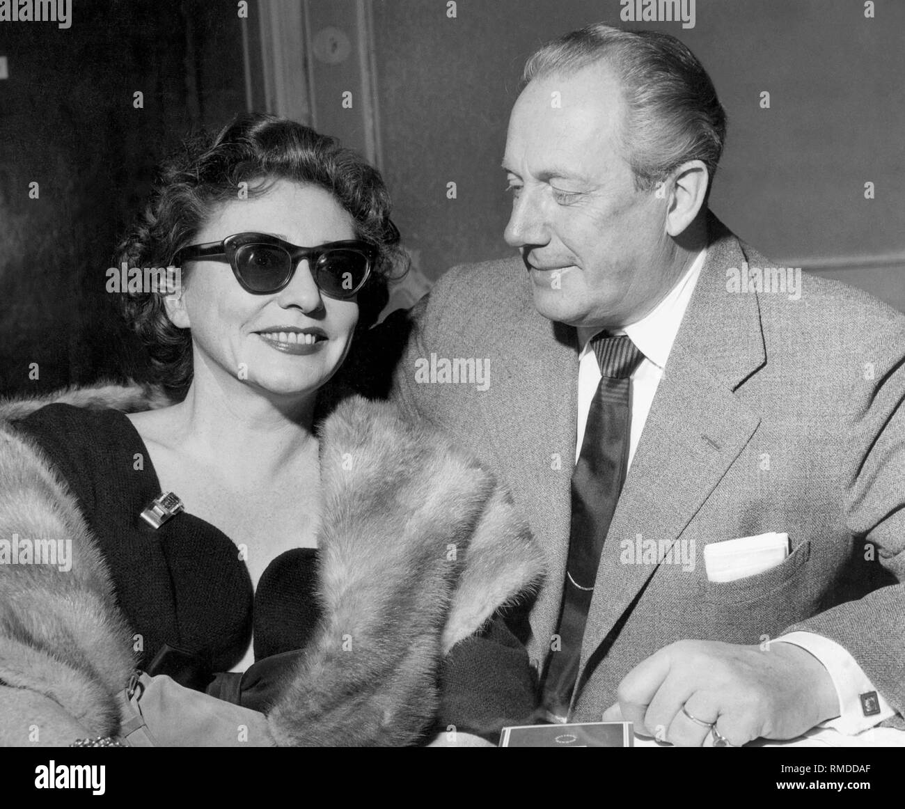 Zarah leander 1958 hi-res stock photography and images - Alamy