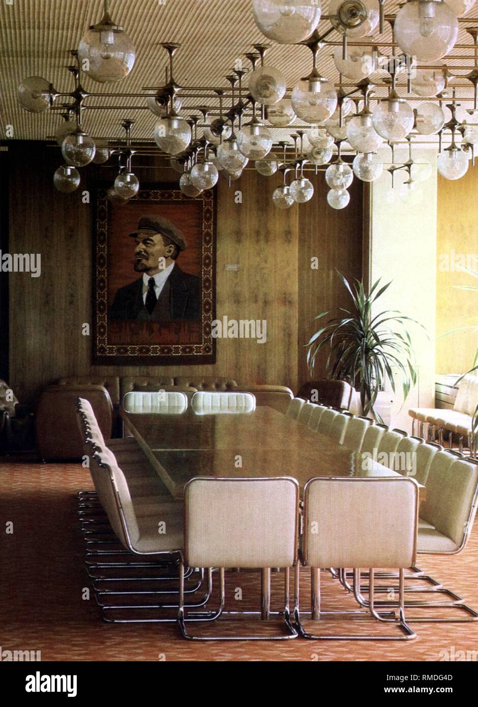 Conference room of the committees of the Volkskammer of the GDR in the ...