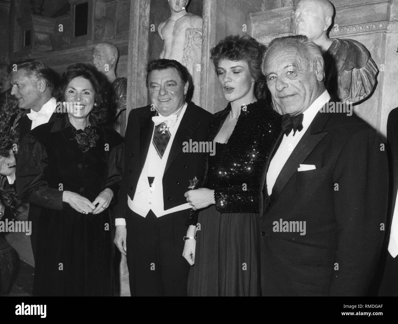 Hohlmeier High Resolution Stock Photography and Images - Alamy