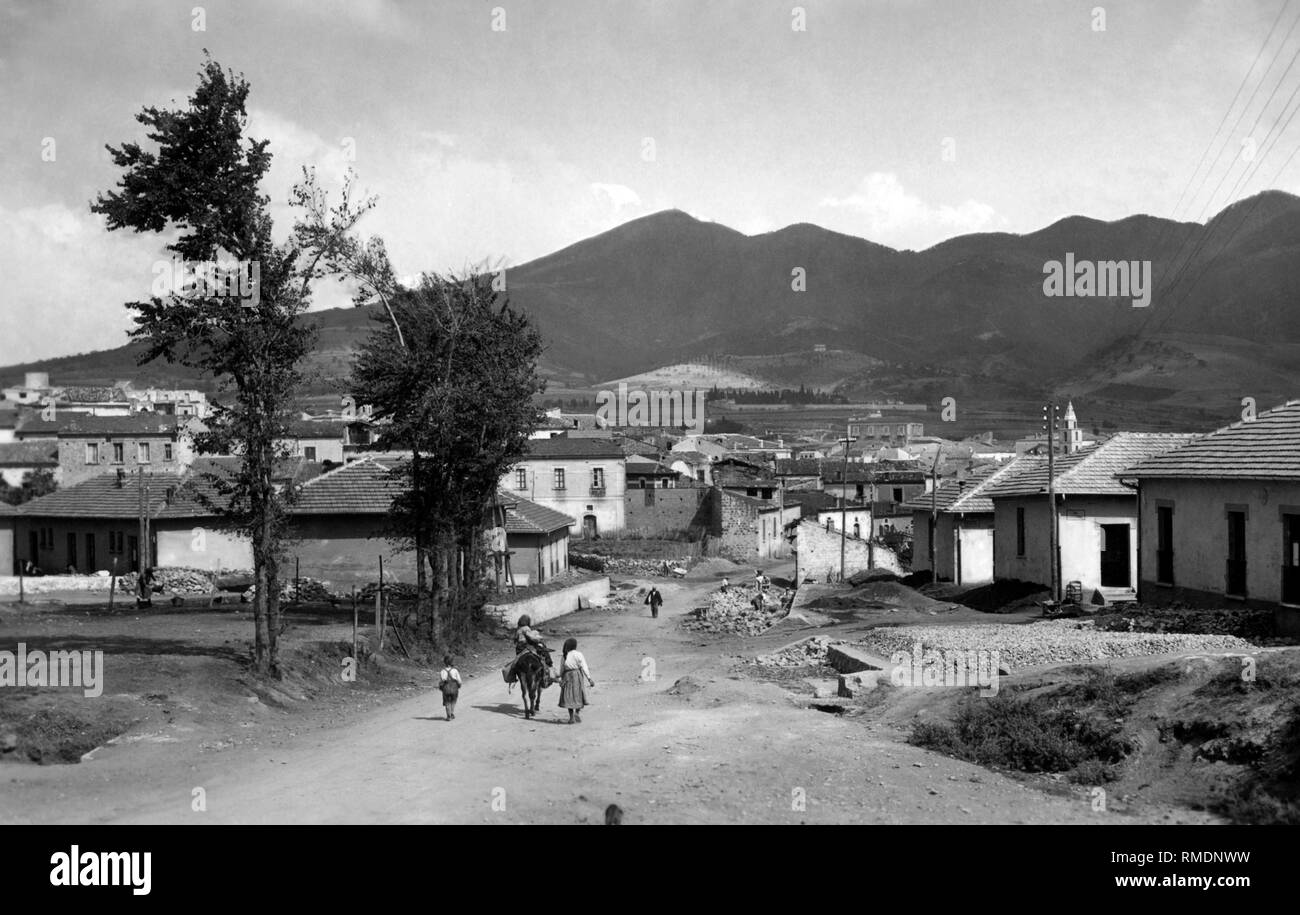 Italy, Basilicata, rionero in vulture, 1920 Stock Photo - Alamy