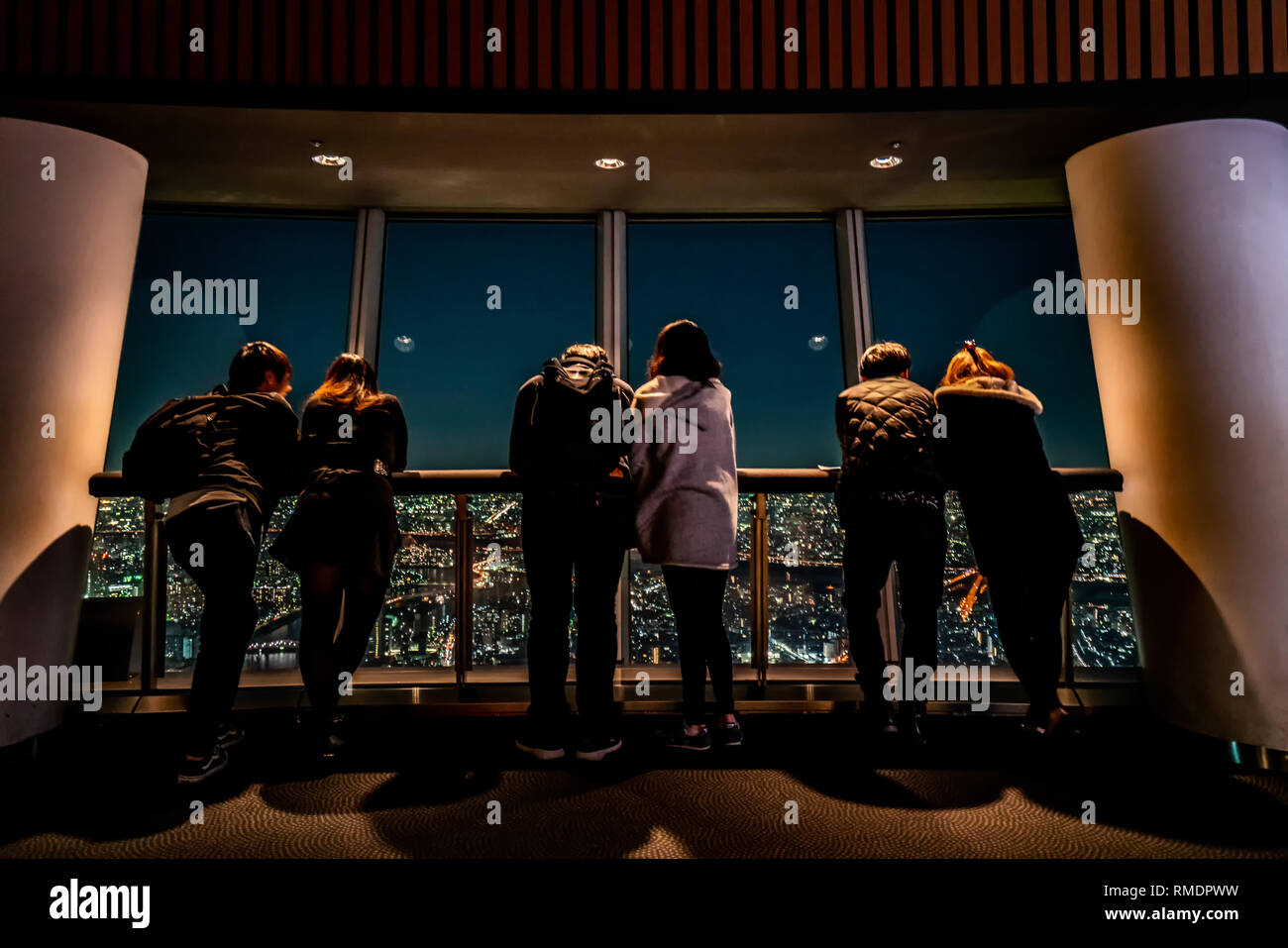 Tokyo, Japan - November 22, 2018: tourists at Tembo Deck observation ...