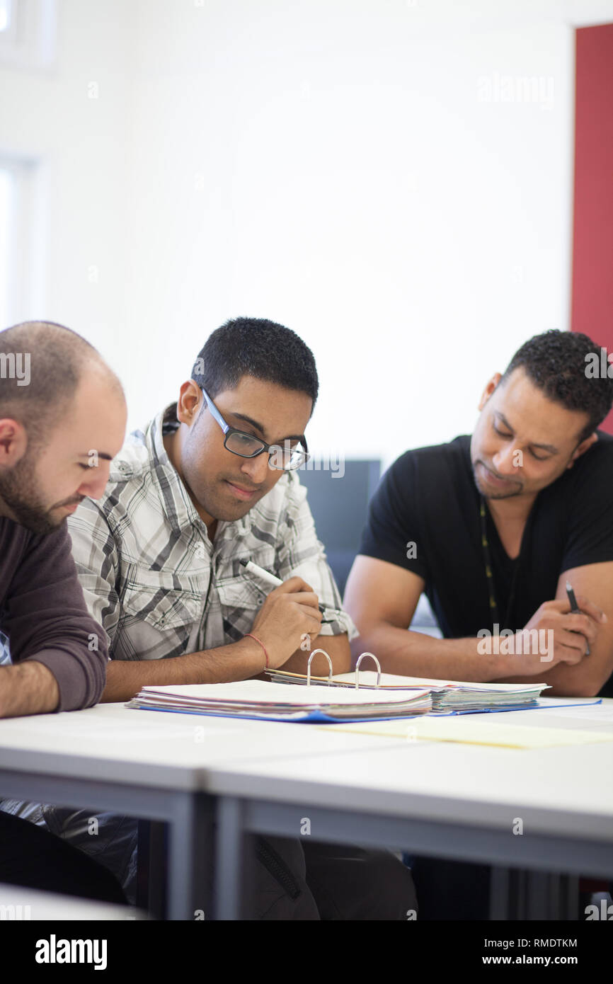 Adult learners uk hi-res stock photography and images - Alamy