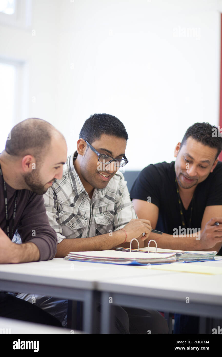 Adult student learners in a classroom during a PGCE class Stock Photo ...