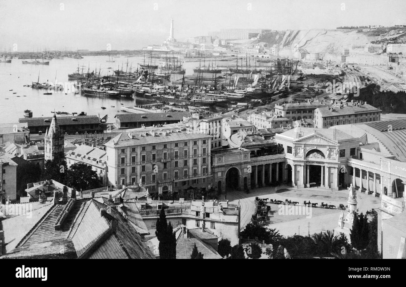 harbour, genova, liguria, italy 1930 Stock Photo - Alamy