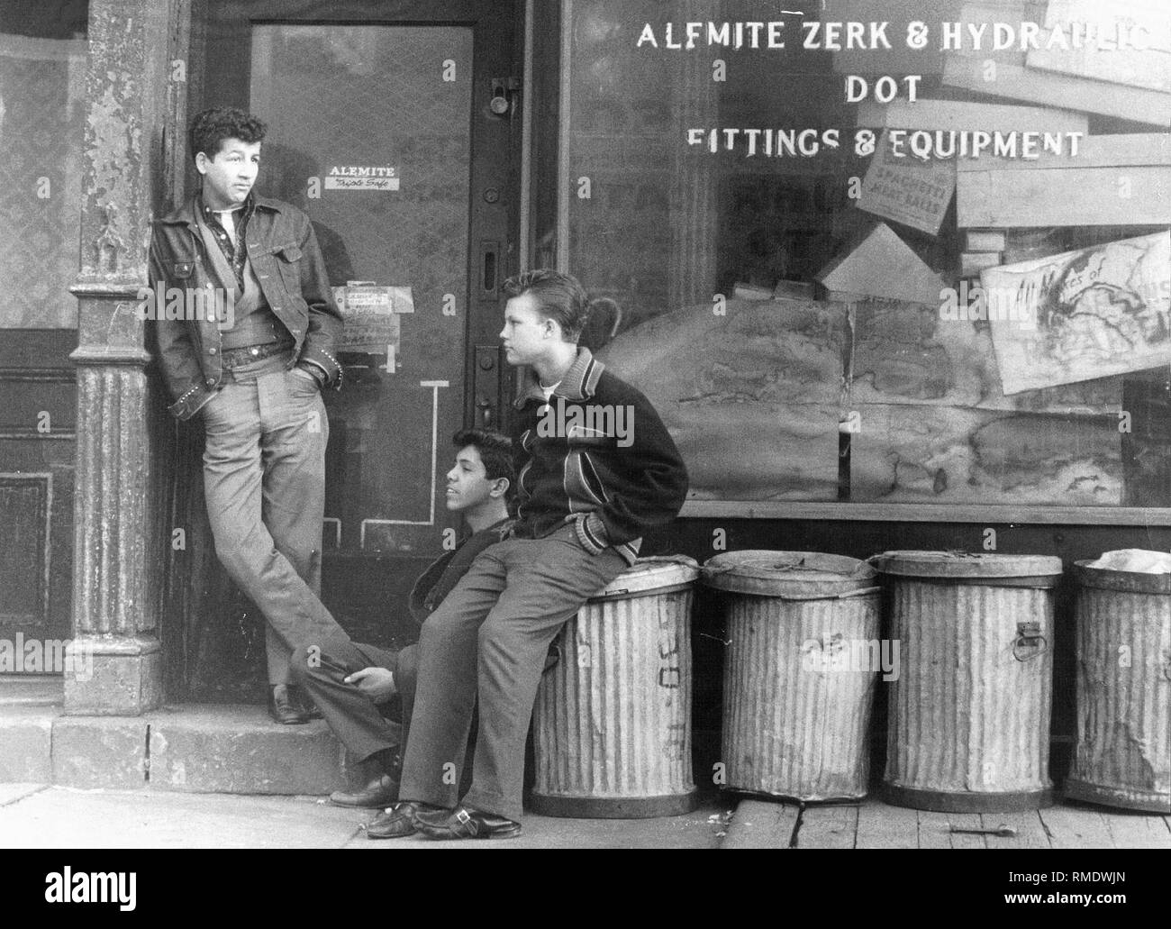 Young people spend their time on the street in New York in the 50s ...