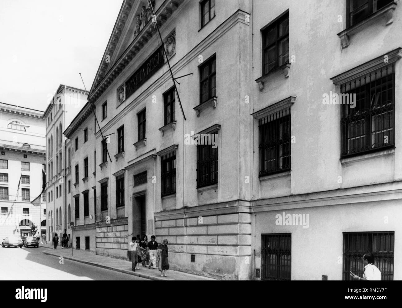 The courtyard of the Alte Münze (Old Mint) in Munich (undated picture ...