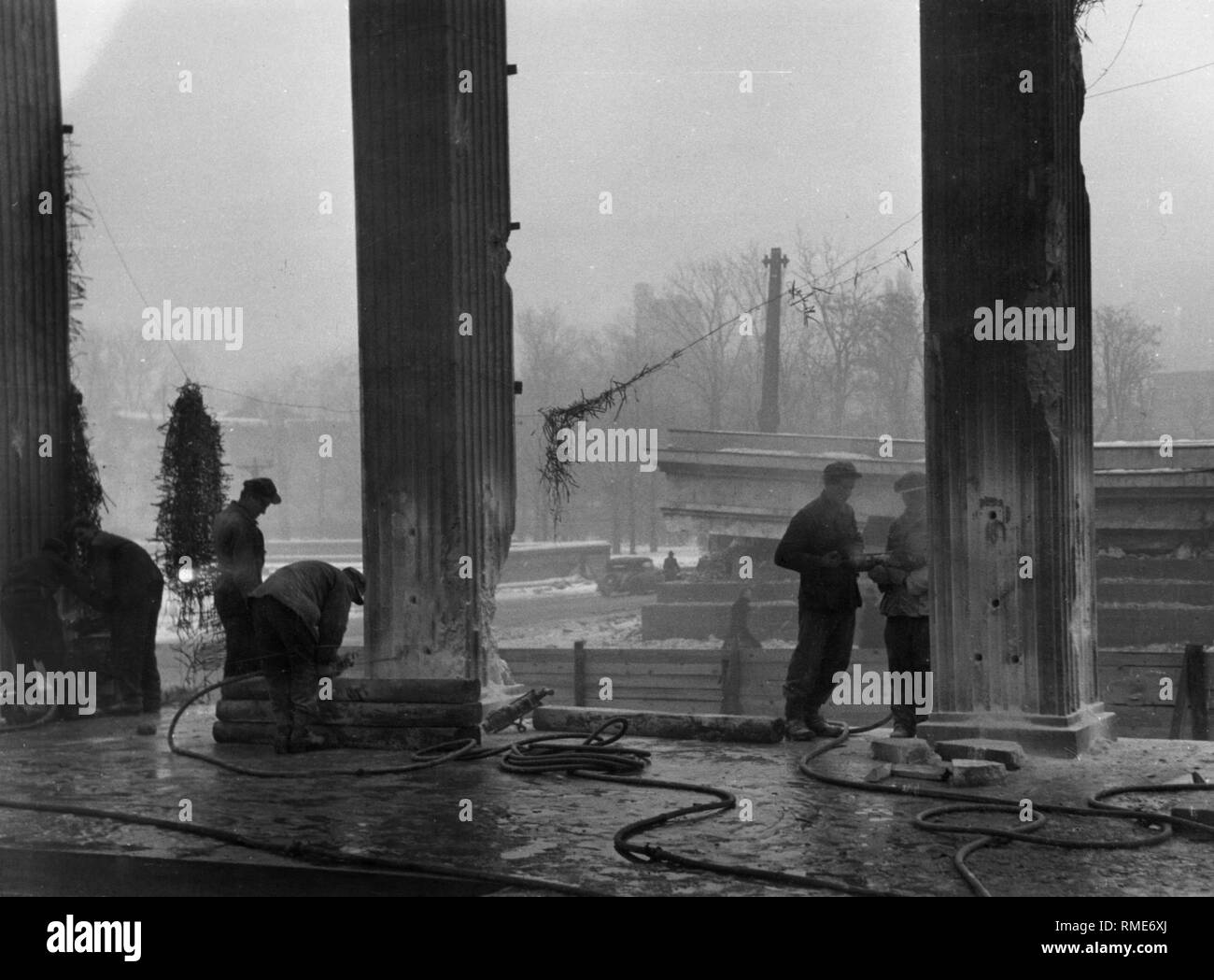 Ehrentempel High Resolution Stock Photography and Images - Alamy