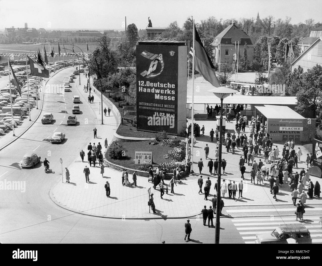 German craft hi-res stock photography and images - Alamy