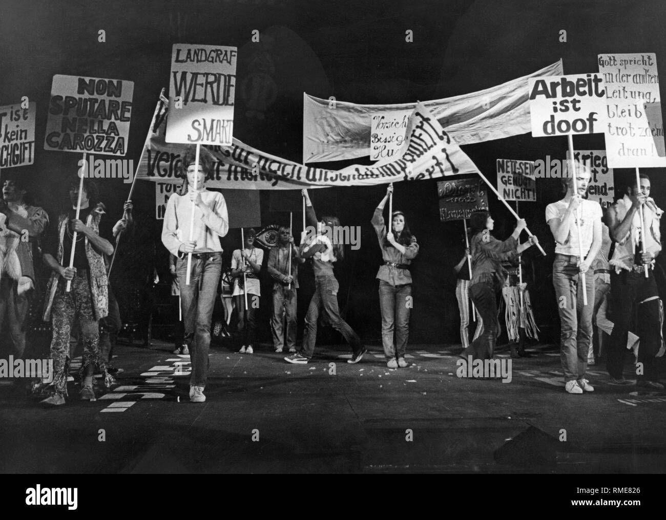 Hippies 1968 High Resolution Stock Photography and Images - Alamy