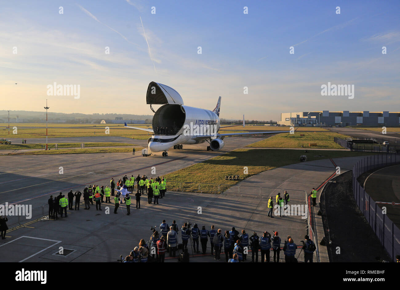Airbus' BelugaXL super-transporter aircraft arrives at Hawarden ...