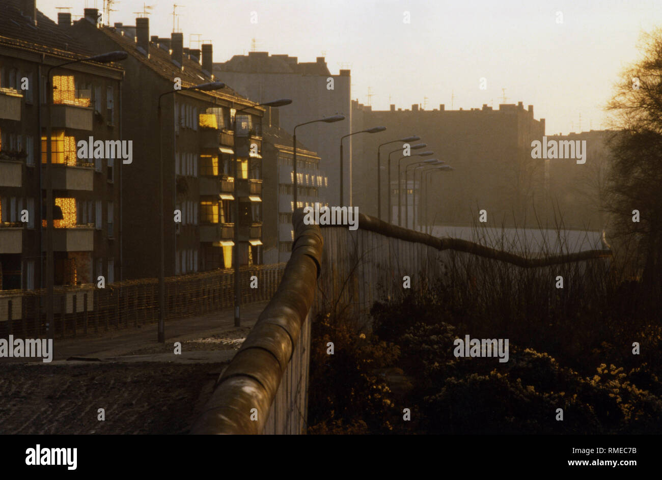 GDR border security facilities at the Berlin sector border in the ...
