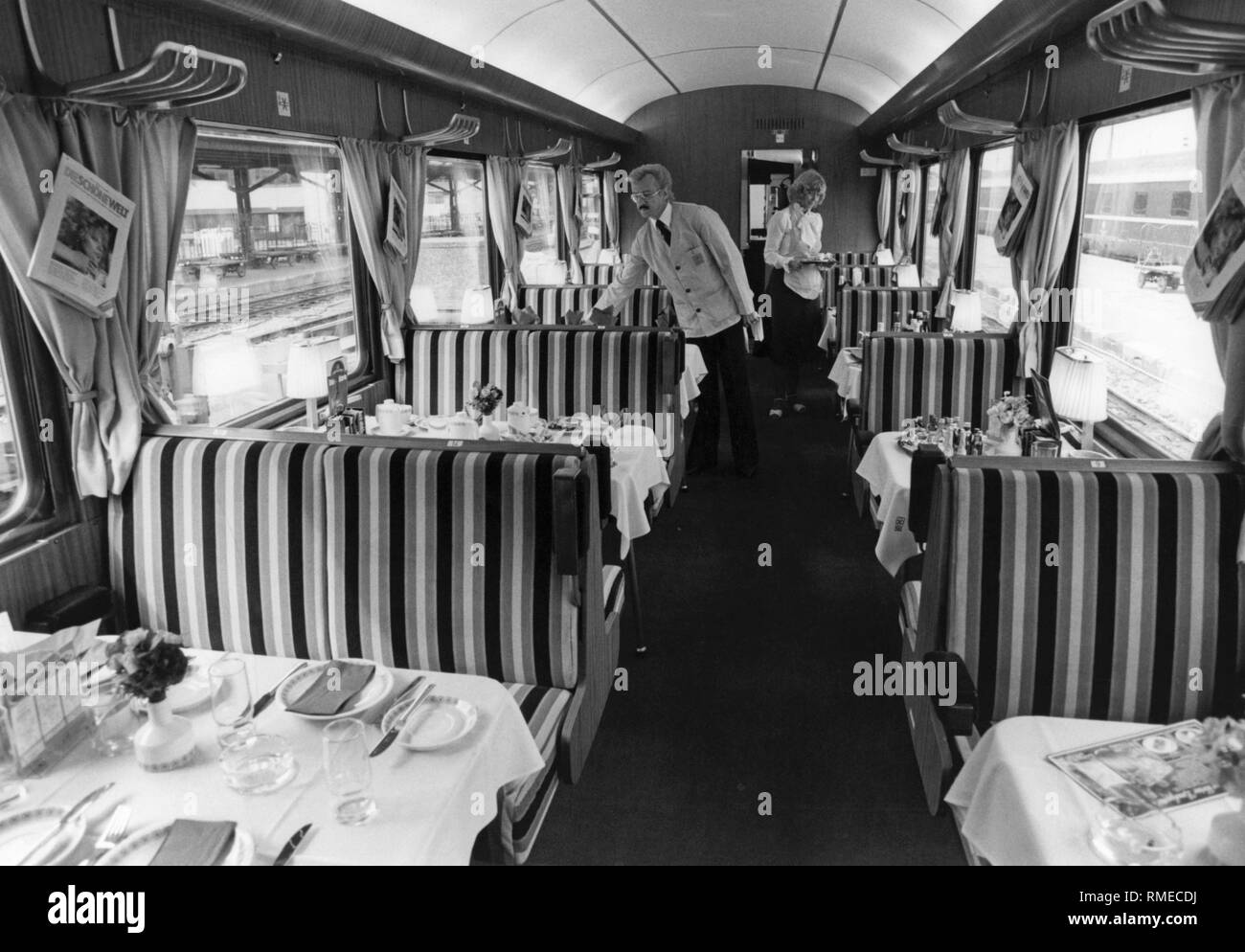 Waiter accident Black and White Stock Photos & Images - Alamy