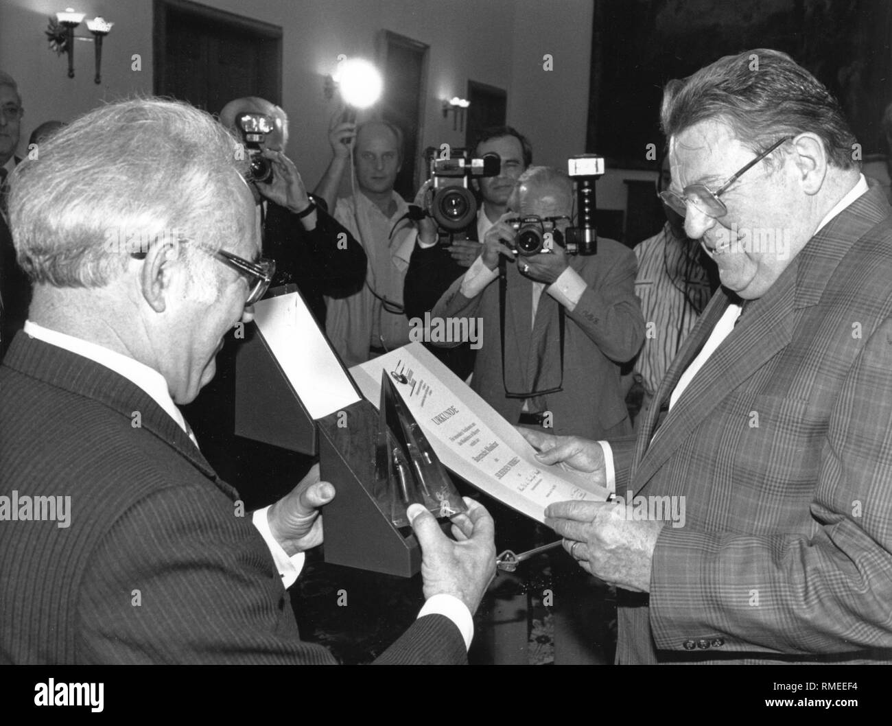 Suder hi-res stock photography and images - Alamy