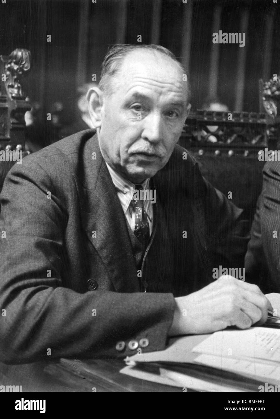The Mayor of Munich Thomas Wimmer at his desk. Undated photo Stock Photo - Alamy
