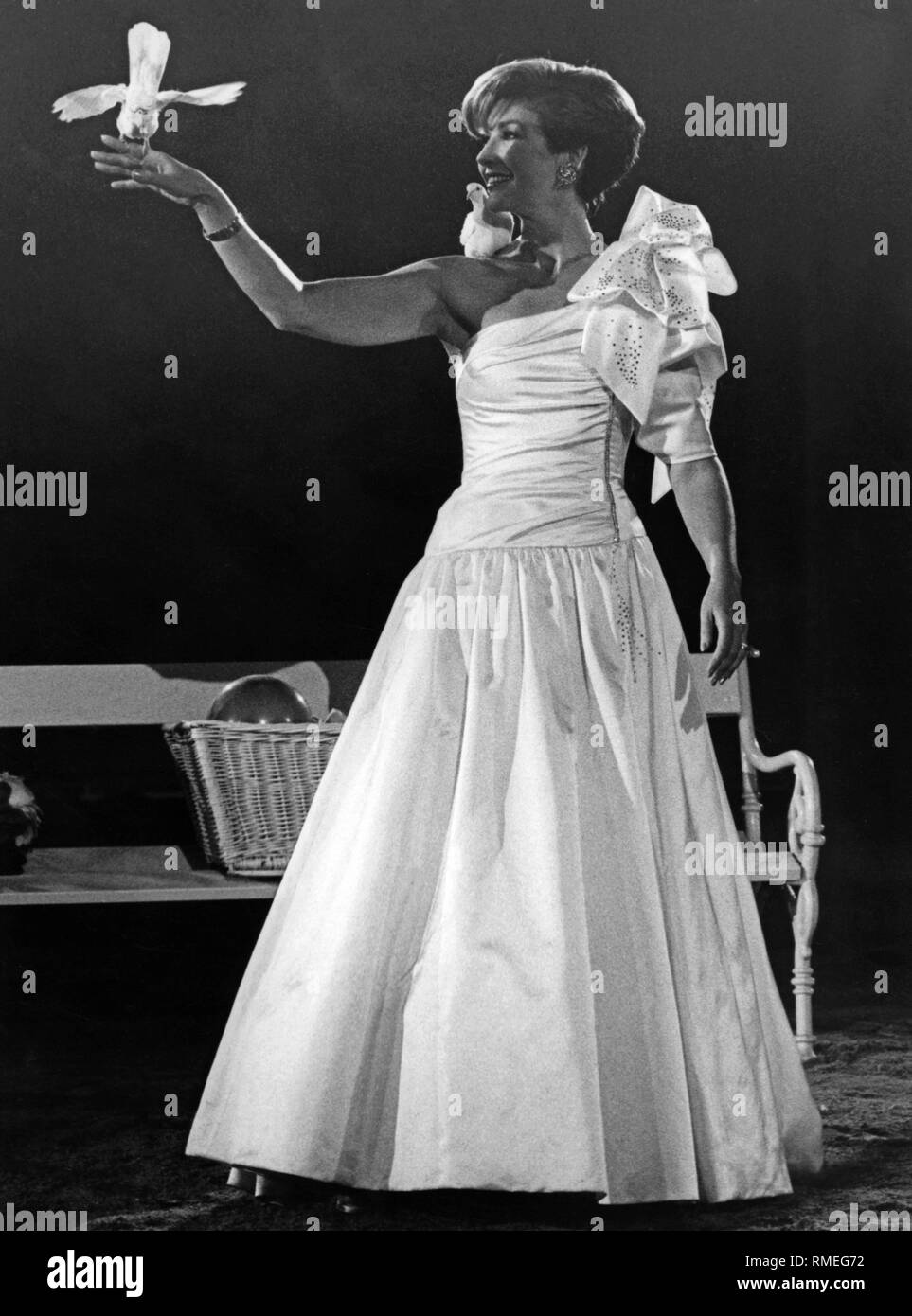 Carolin Reiber High Resolution Stock Photography and Images - Alamy