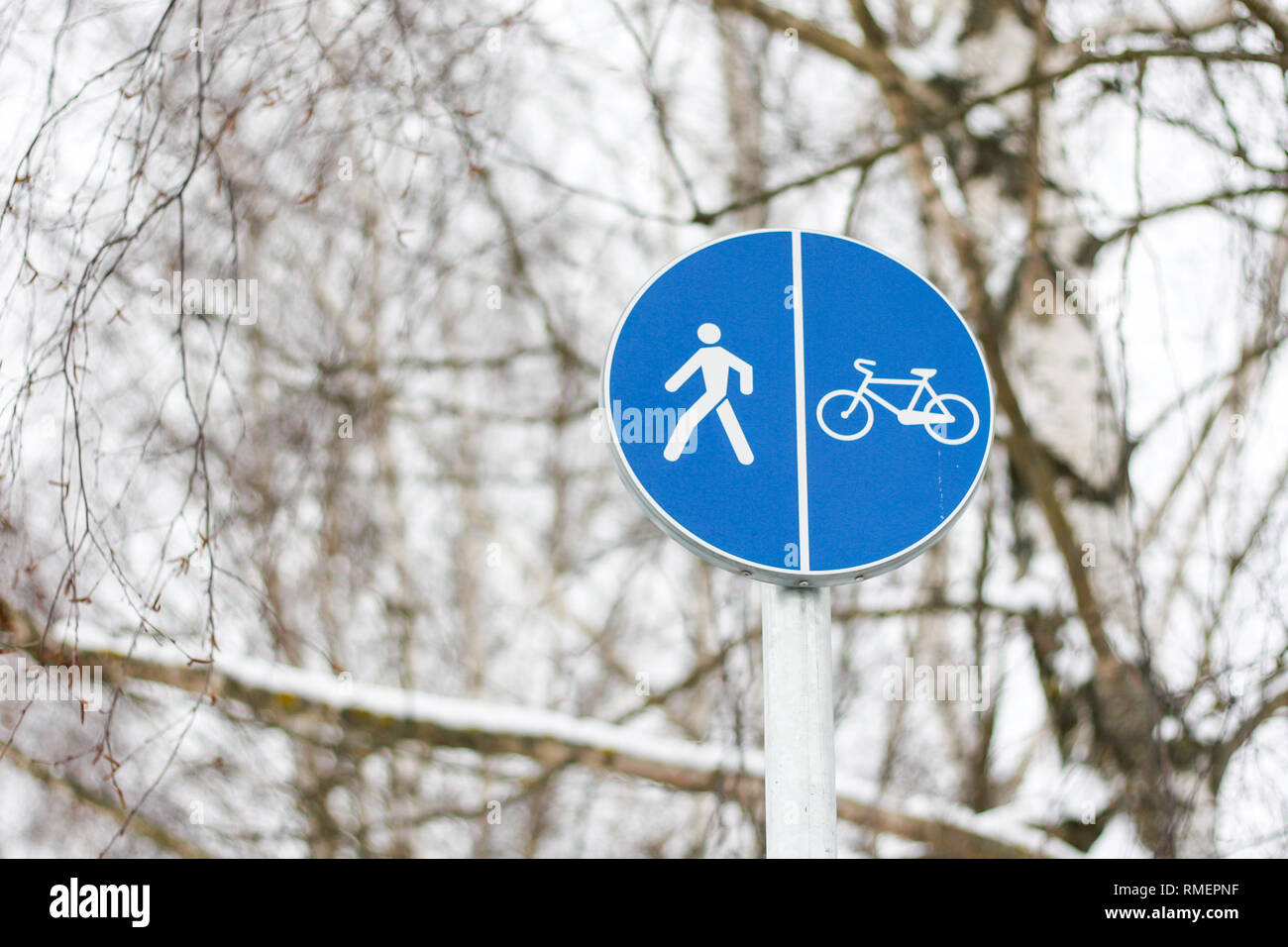 Estonia traffic sign hi-res stock photography and images - Alamy