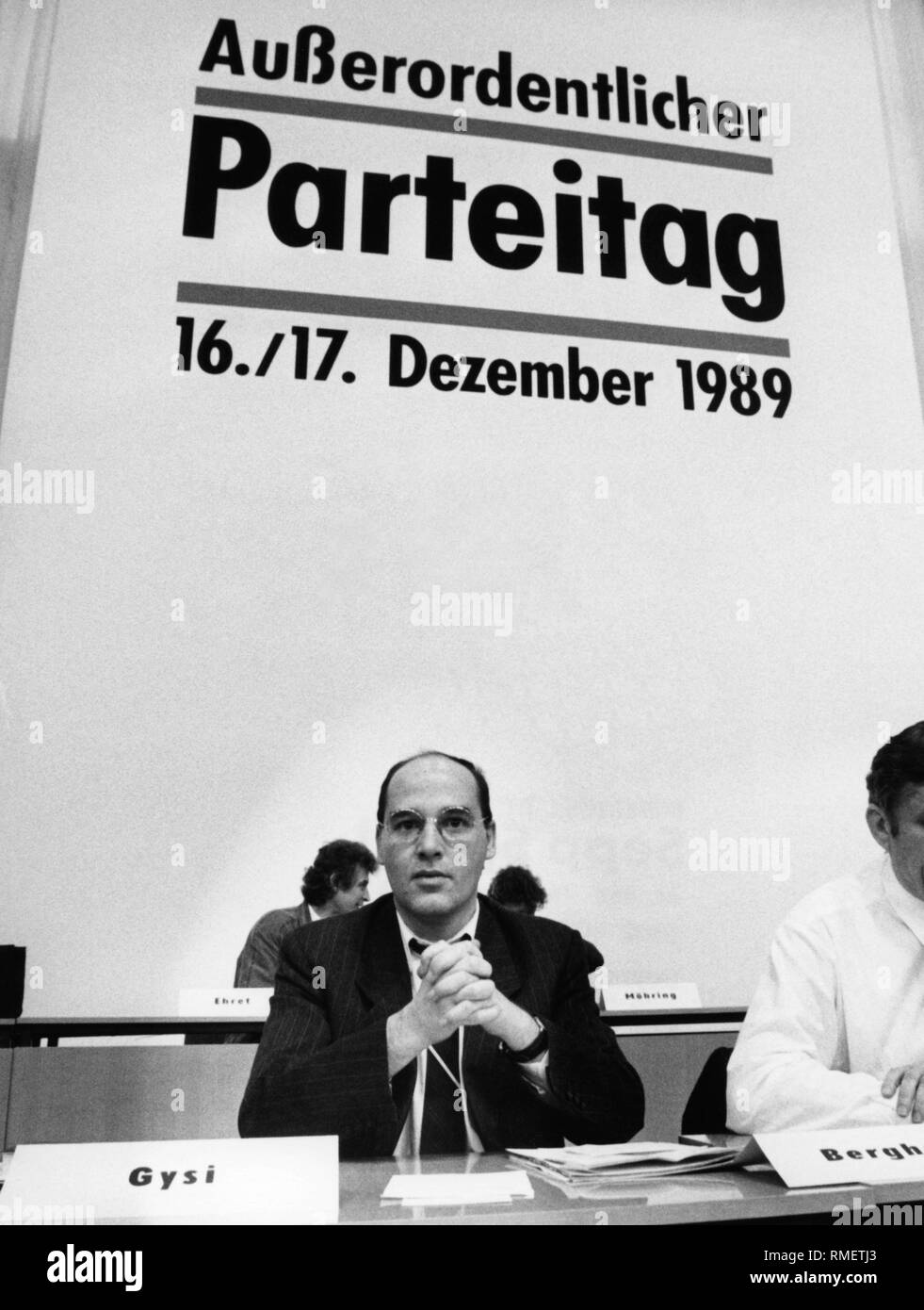 The GDR politician Gregor Gysi is elected as new SED party chairman at ...